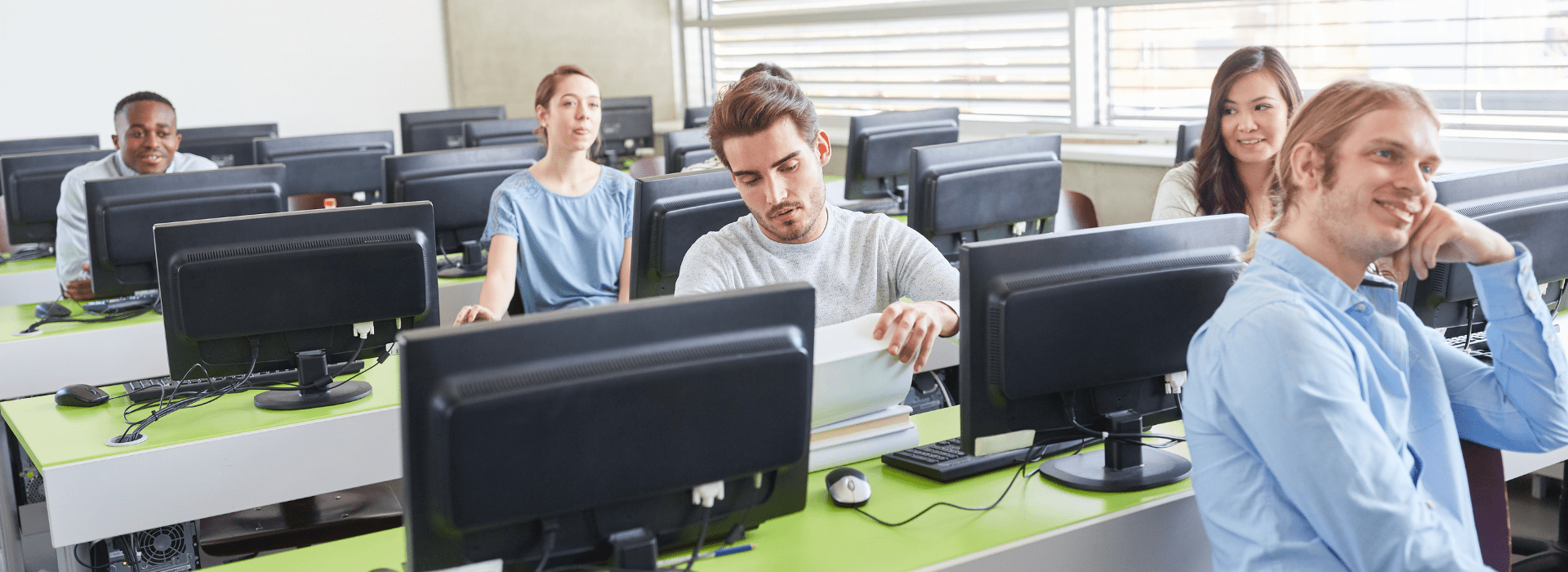 Deep Learning Training Course – Master AI Skills